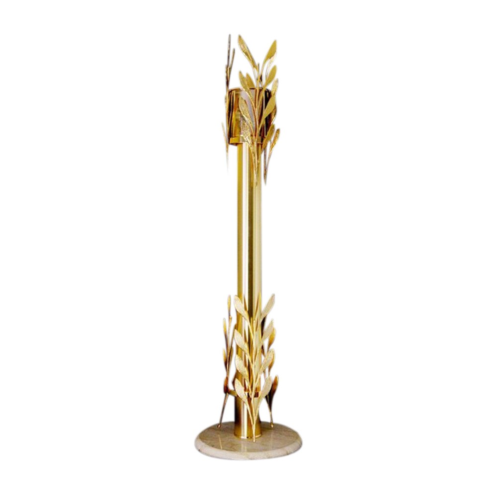 Candle holder in brass with ears of wheat